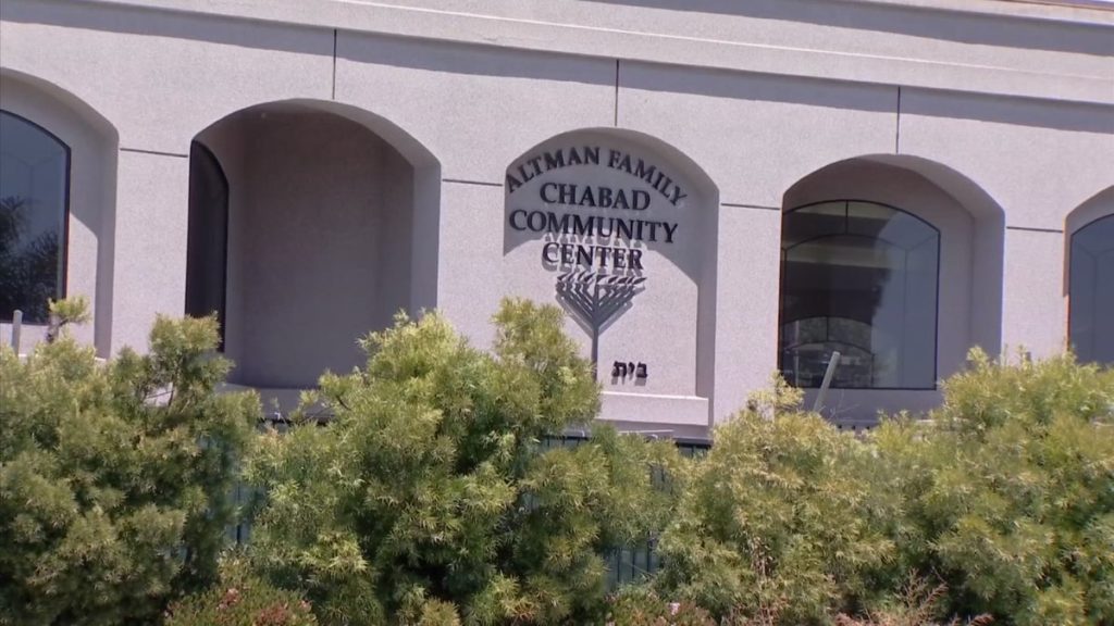 Poway Synagogue Shooter Pleads Guilty to Attack, Setting Mosque on Fire ...
